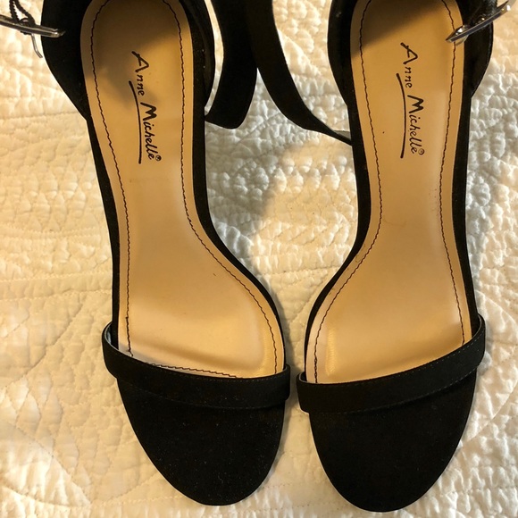 Anna Michelle | Shoes | New Anne Michelle Twostrap Black Heel Sandals ...